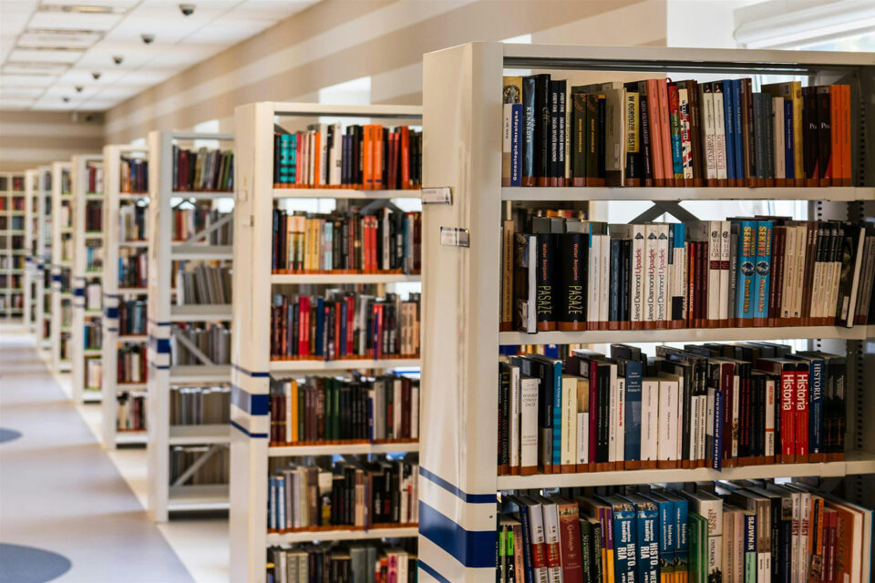 DeKalb Public Library - CCS